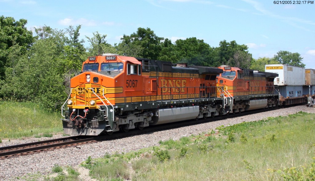 BNSF 5067